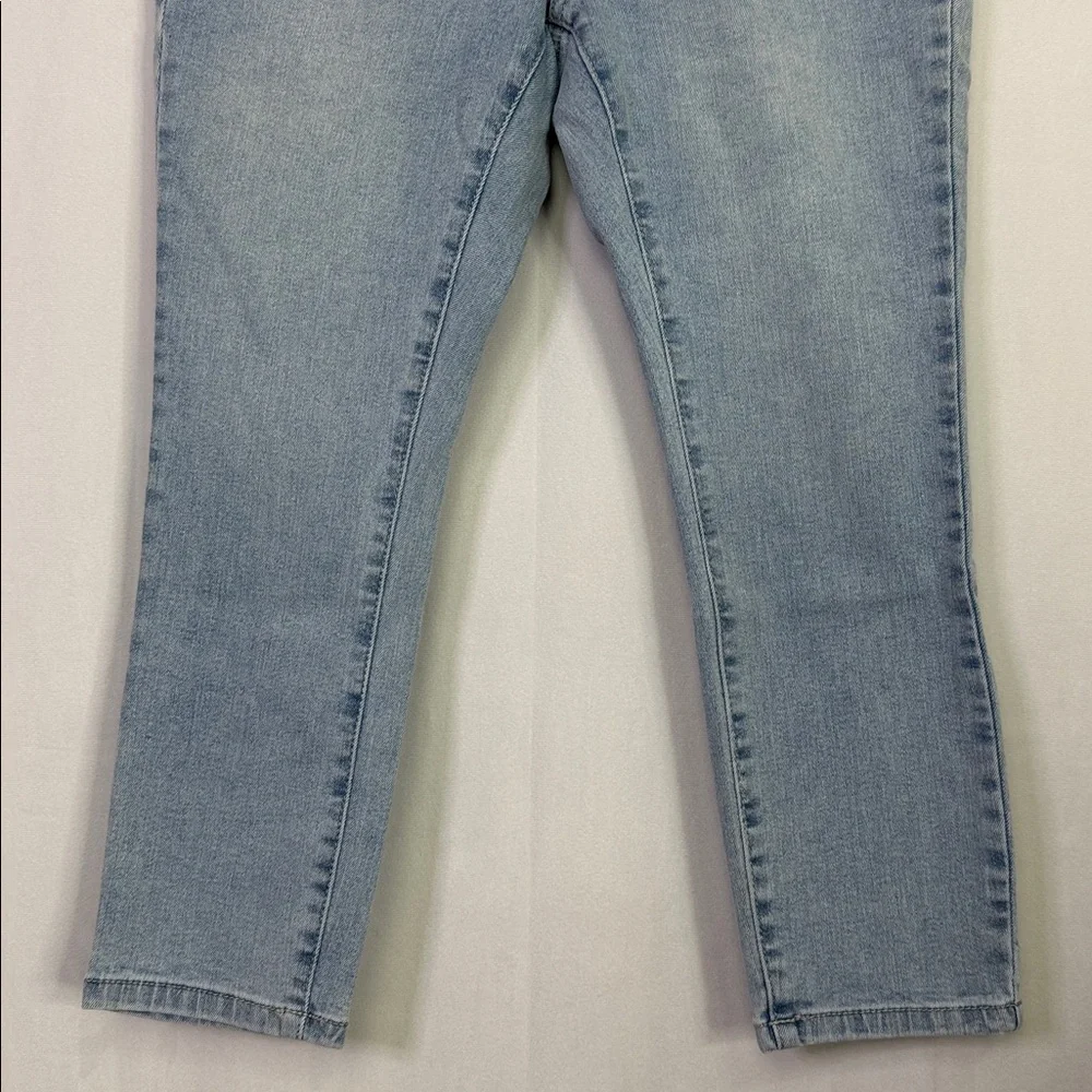 Skinnygirl | Jeans | The Skinny Crop Light Blue Womens Mid Rise Pull On ...